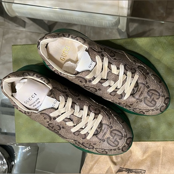 Gucci | Shoes | Gucci Mens Rhyton Macro Gg Supreme 8 Green Sole Sneaker ...